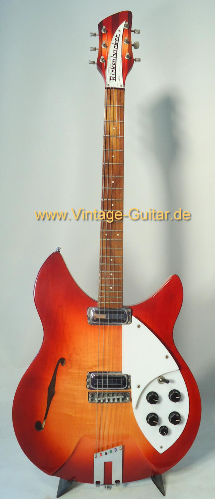 Rickenbacker 330 Rose Morris Reissue Model 1997 with f-hole