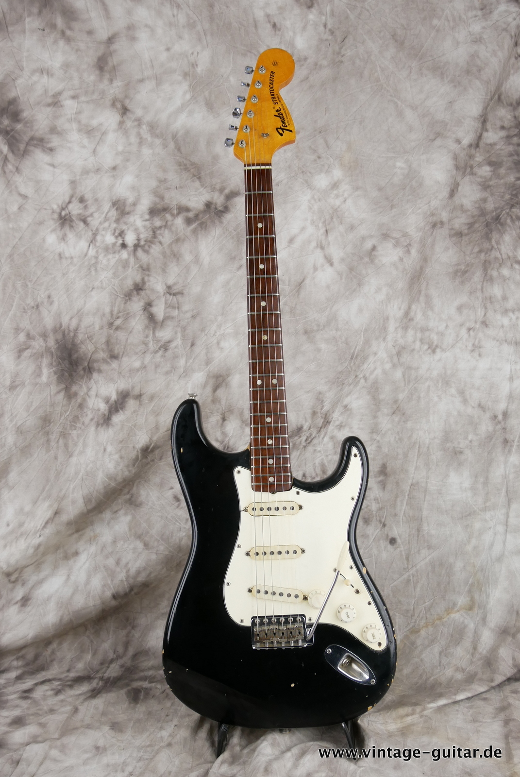 FENDER Stratocaster