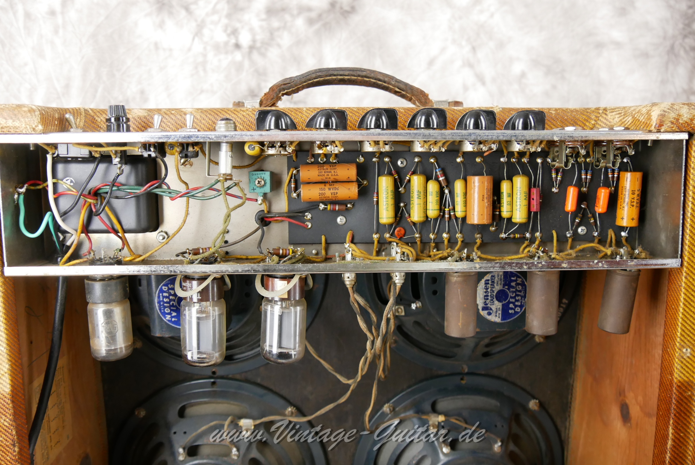 FENDER Bassman