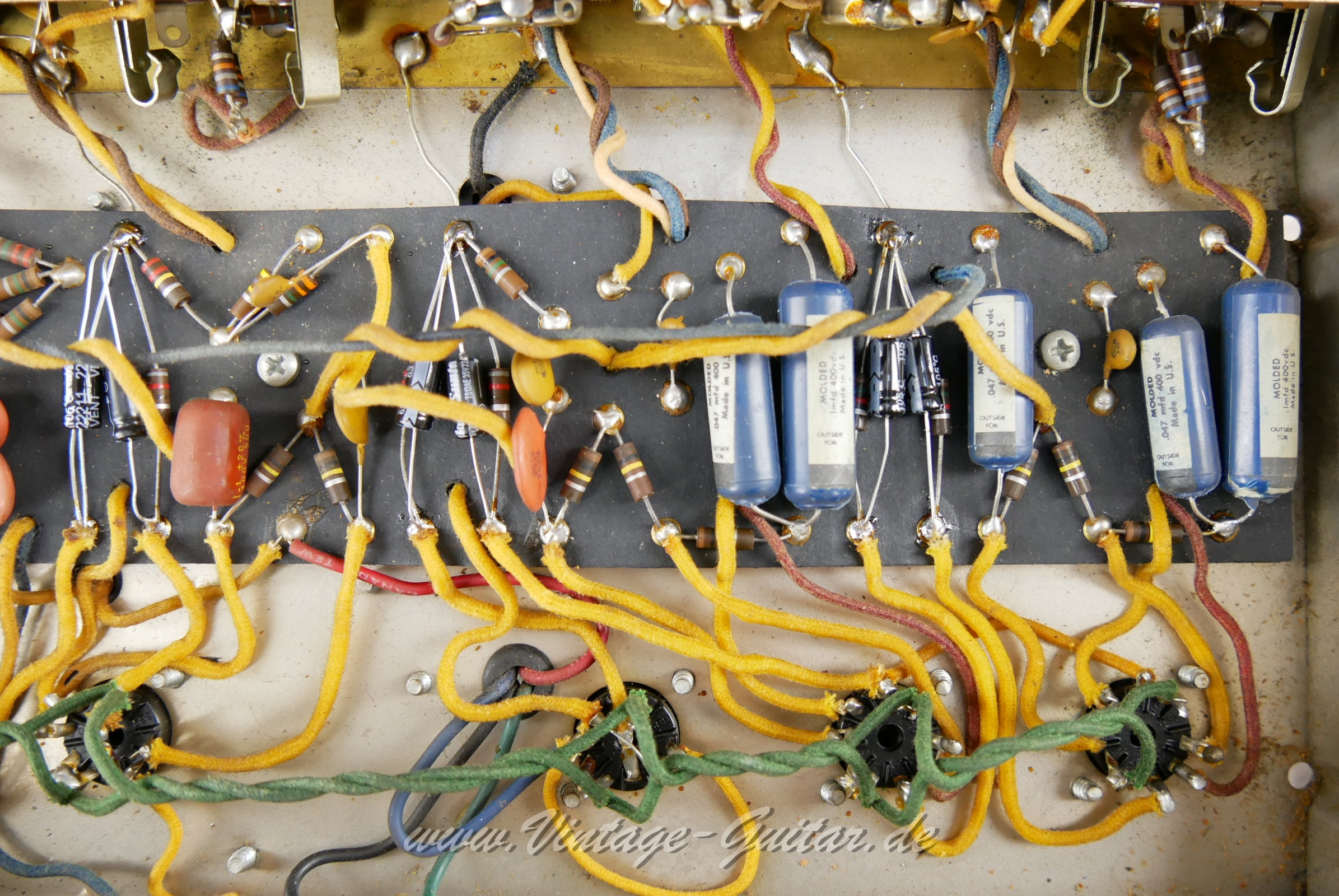 FENDER Vibrolux Reverb