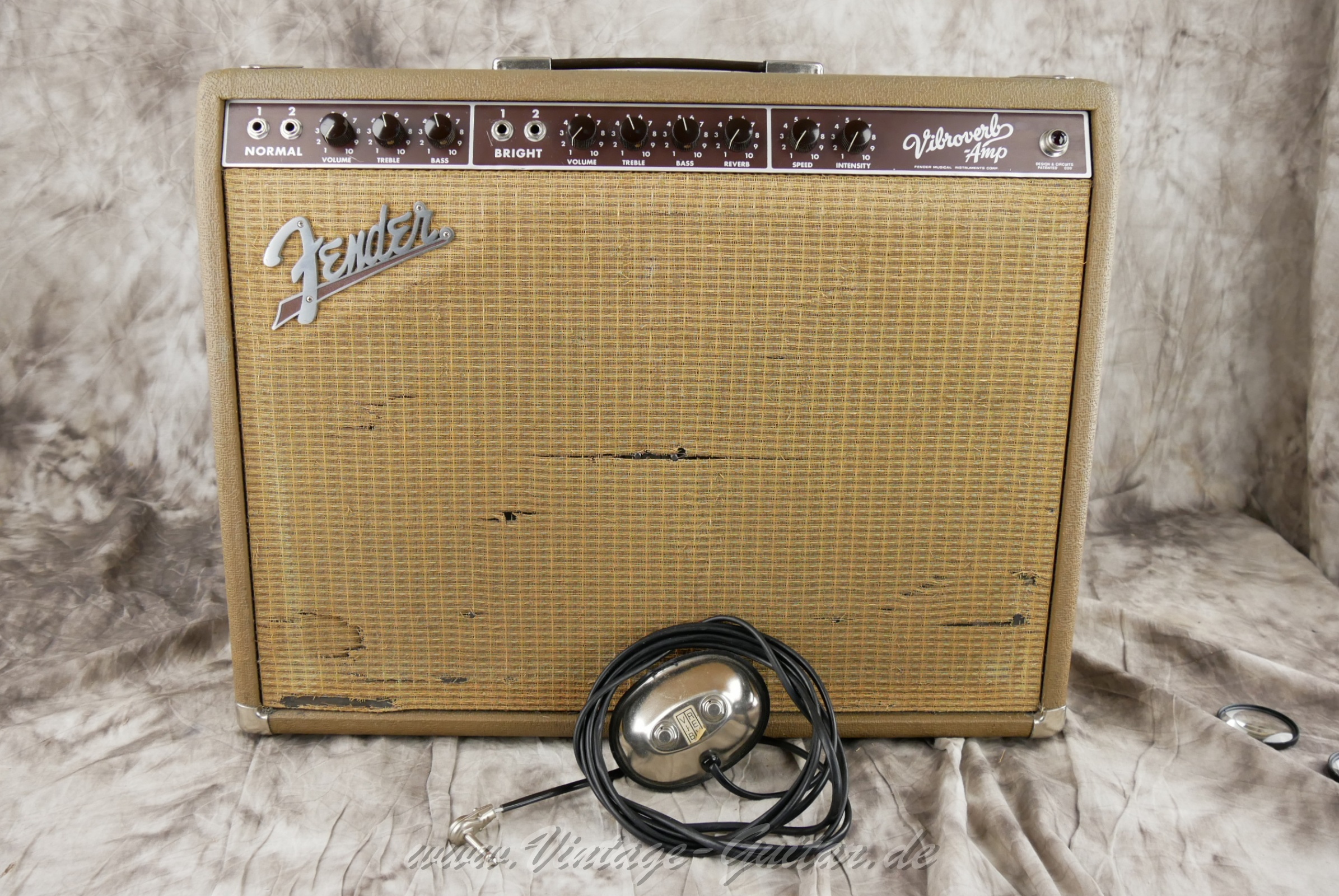 FENDER Vibroverb '63 Reissue