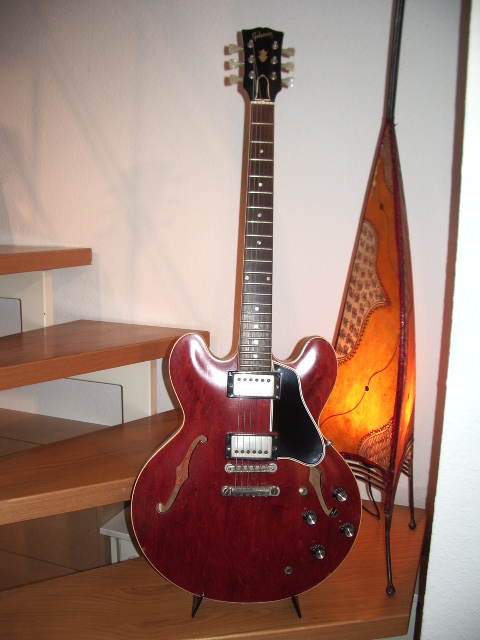 Gibson ES-335