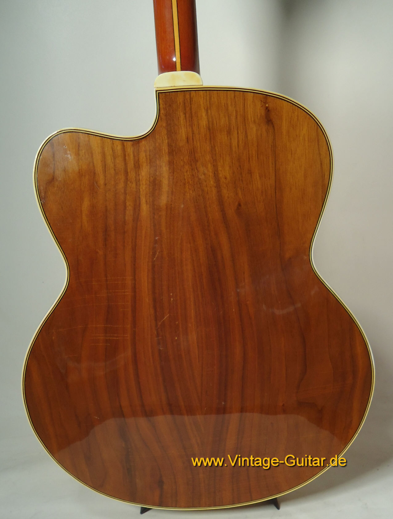 Levin Archtop Guitar Model De Luxe
